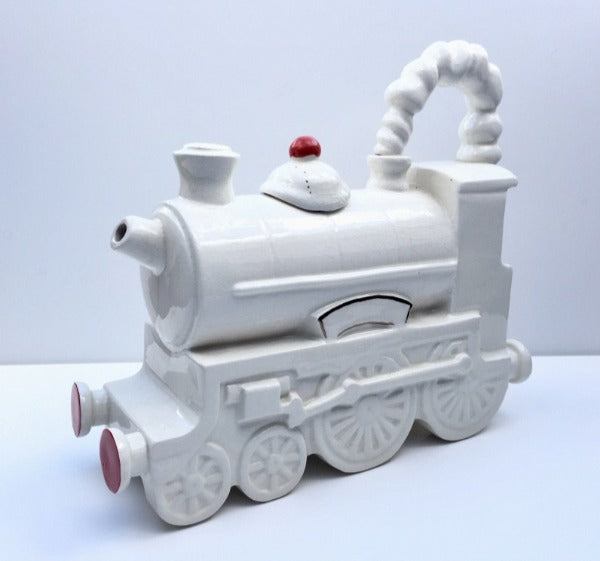 Puffer Train Teapot from Richard Parrington – TeapotWorld